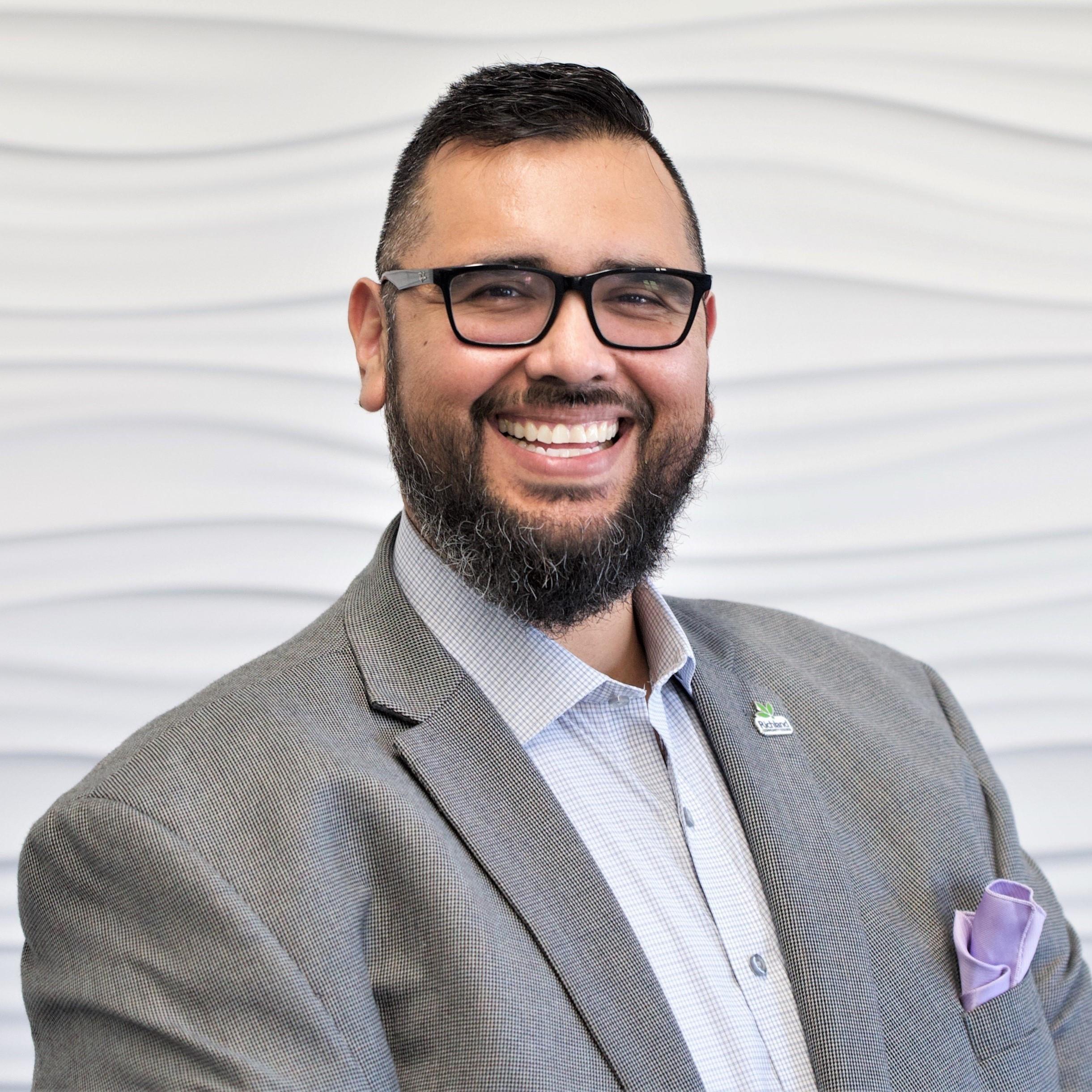 Dr. Isaac Zúñiga To Be Honored at Illinois Comptroller’s Hispanic ...